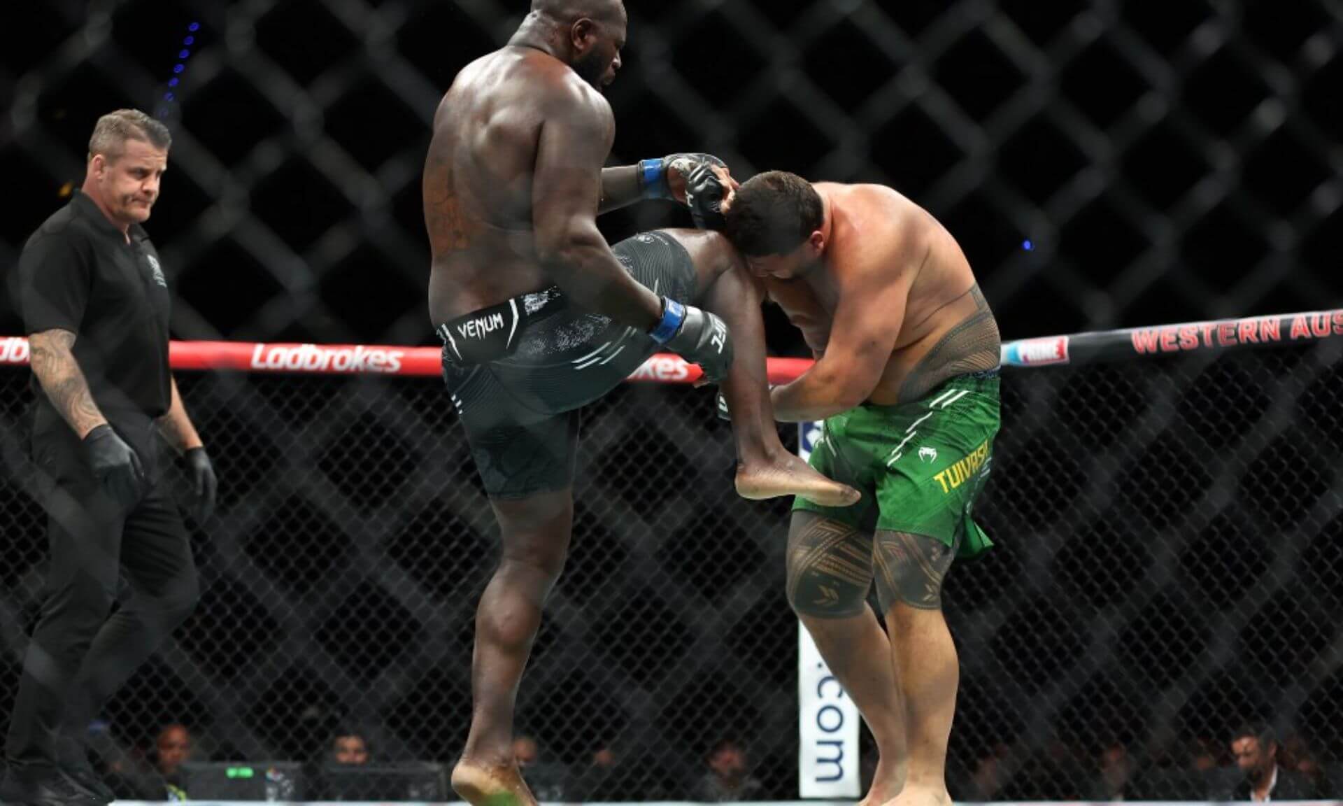 Howie Booth’s Poor Scorecard at UFC 305 Raises Questions About Judging ...