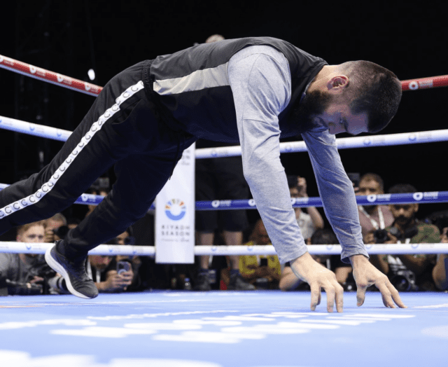 Beterbiev And Bivol's Media Workouts | Boxing News