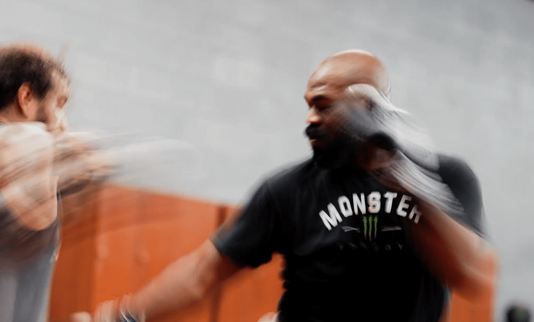 Jon Jones 'Won't' Fight On White House Card | MMA News