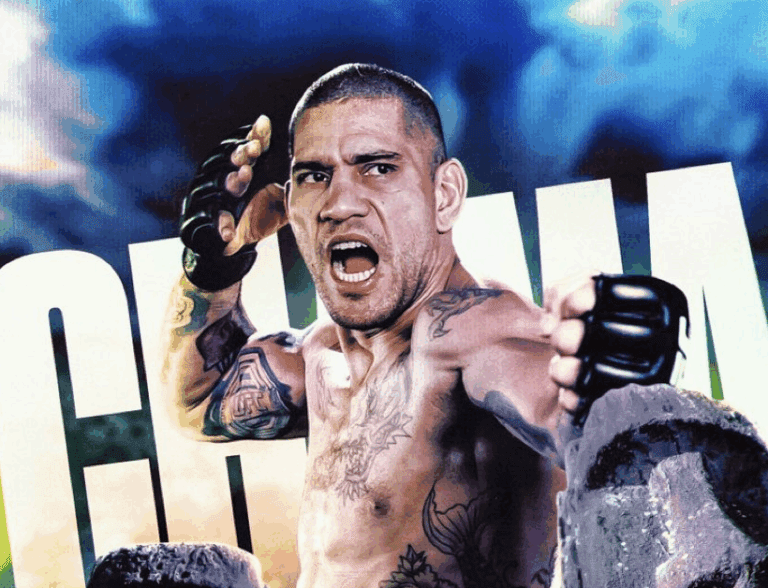 Pereira KOs Ankalaev To Reclaim Light Heavyweight Title | MMA News