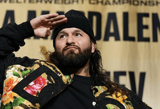 Jon Jones Warns Alex Pereira | MMA News